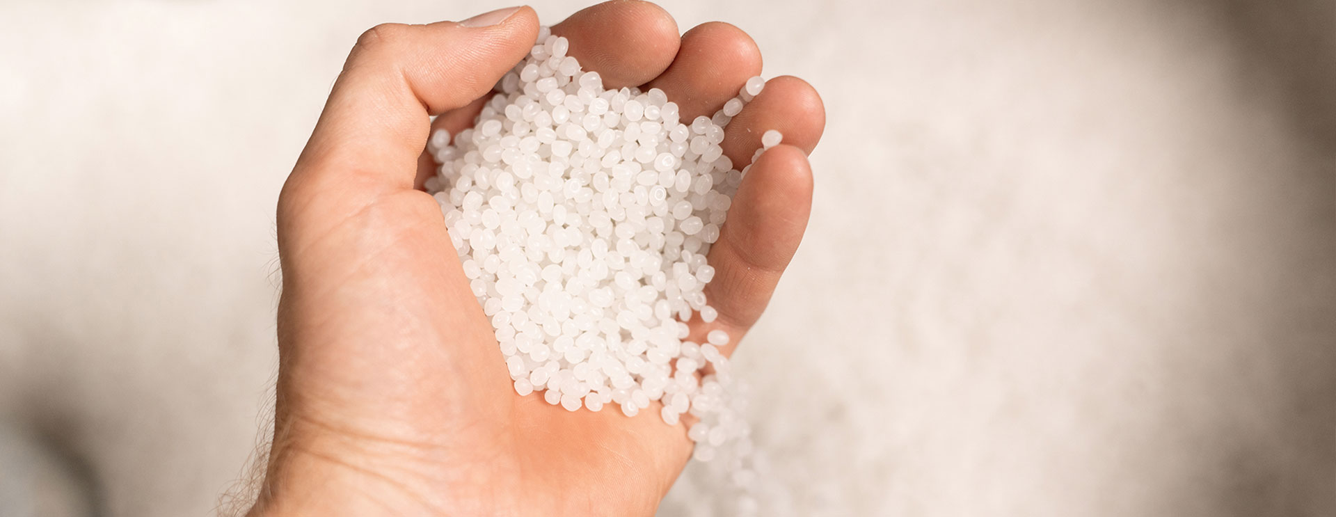 Rice husk-fique-polyolefin biocomposite granules. - Reddi - Conectamos ...